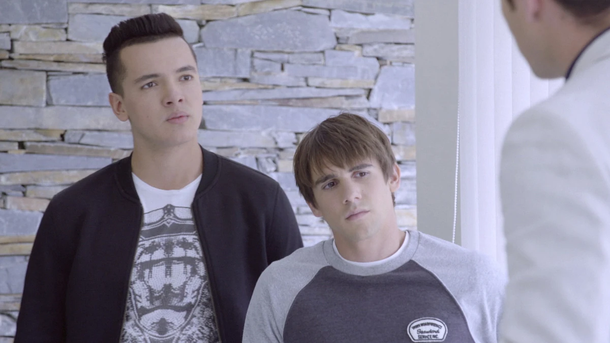 Gabo-Lorenzo (Siblings) | DisneyLA Wiki | Fandom