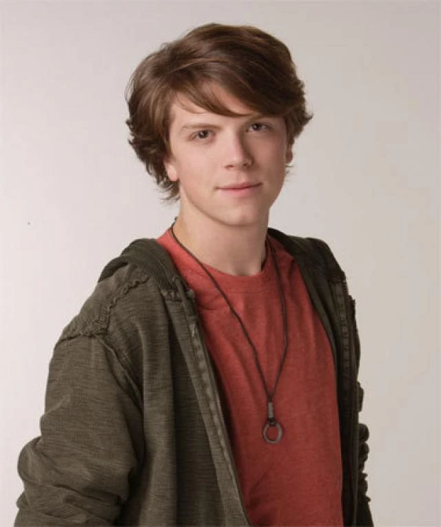 Derek Venturi | Life with Derek Wiki | Fandom