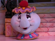 Mrs. Potts | Disney Musical Wiki | Fandom