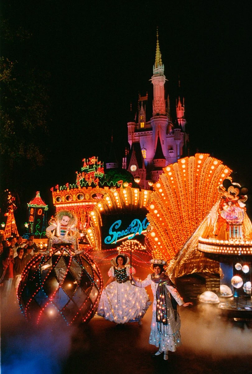 "SpectroMagic" Parade | Disney Parks Wiki | Fandom