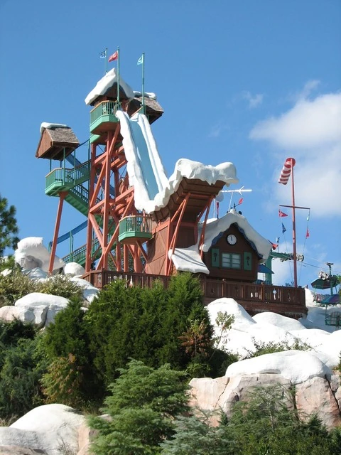 Summit Plummet | Disney Parks Wiki | Fandom