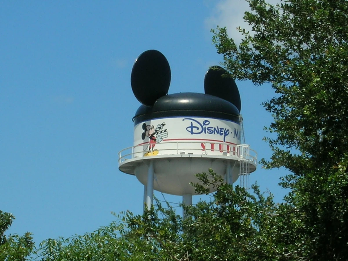 Earful Tower | Disney Parks Wiki | Fandom