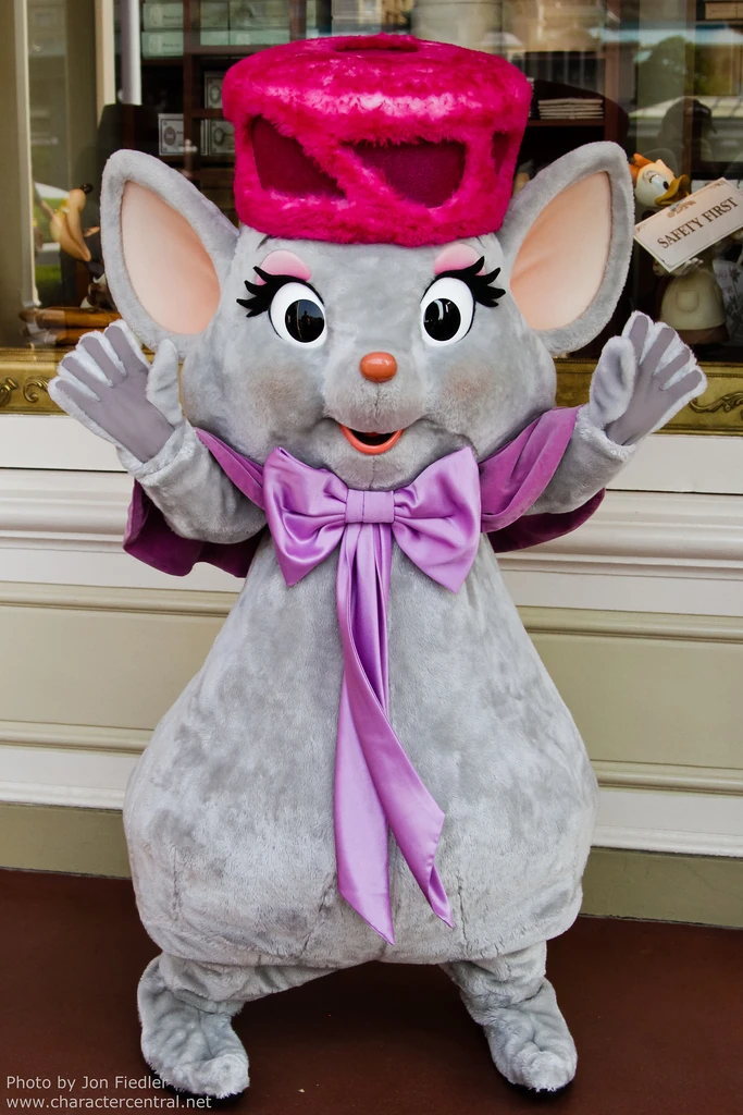 Miss Bianca | Disney Parks Characters Wiki | Fandom