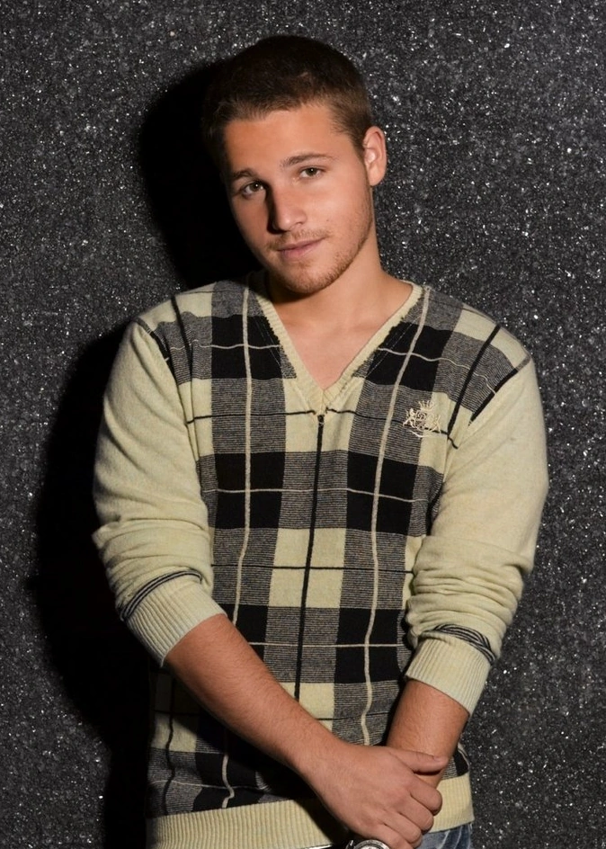 Andrew Van de Kamp | DisneyPlus Wiki | Fandom