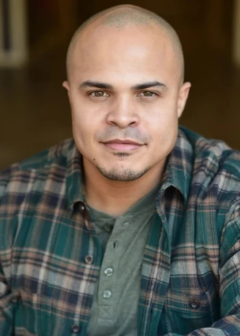 Aaron Gillespie | Disney+ Wiki | Fandom