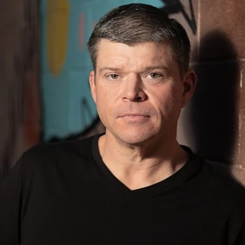 Kevin Howell | Disney+ Wiki | Fandom