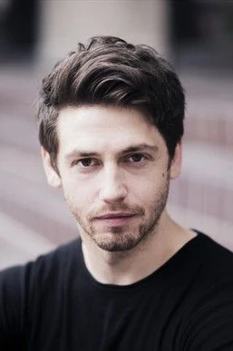 Stuart Neal | Disney+ Wiki | Fandom