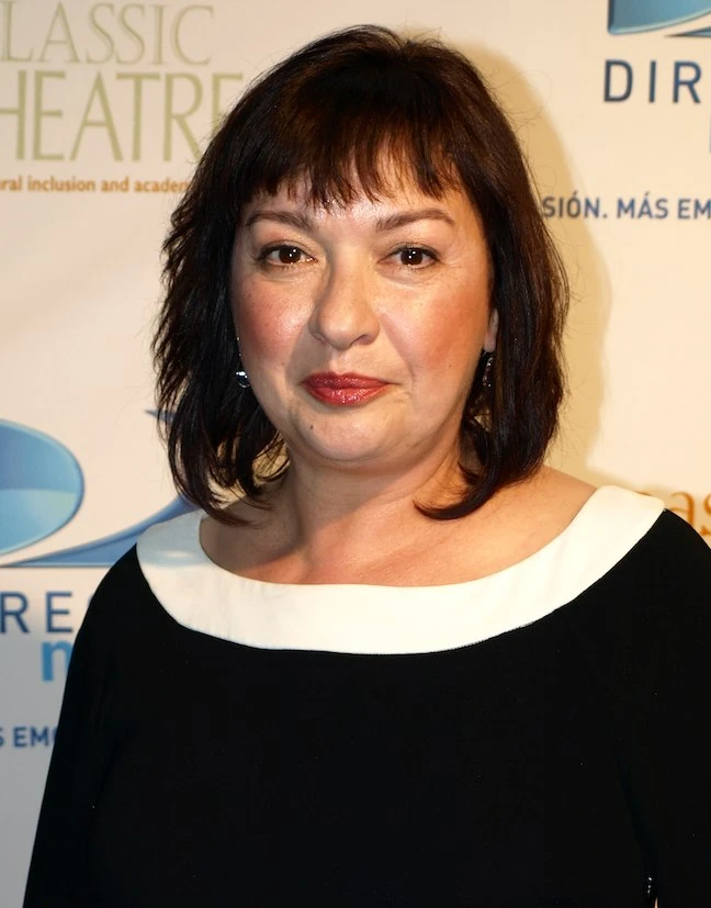 Elizabeth Peña | DisneyPlus Wiki | Fandom