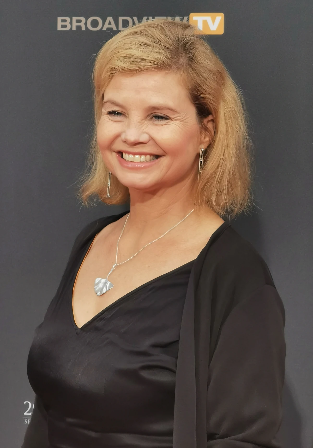 Annette Frier | DisneyPlus Wiki | Fandom