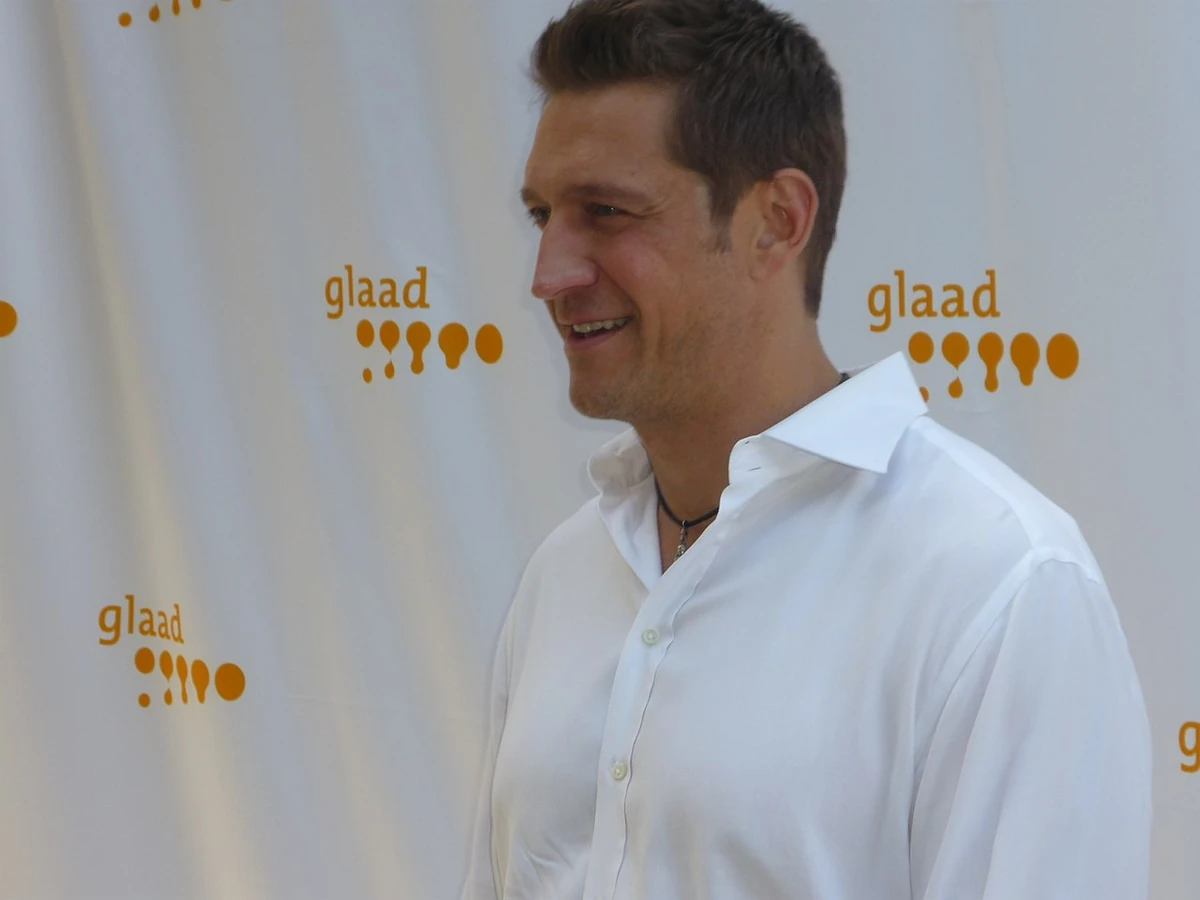 Robert Gant | DisneyPlus Wiki | Fandom