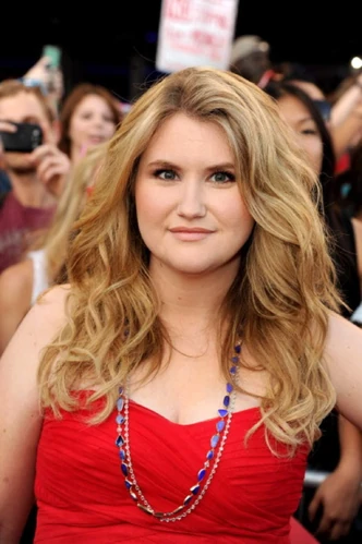 Jillian Bell | Disney+ Wiki | Fandom