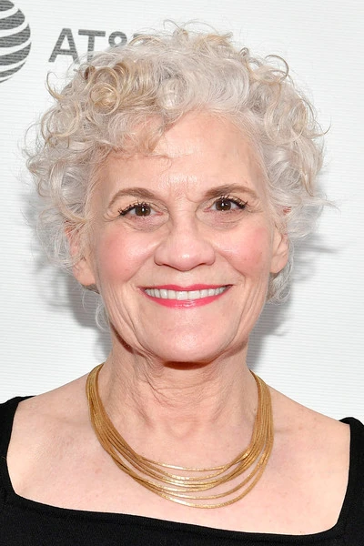 Sarah Gillespie | Disney+ Wiki | Fandom