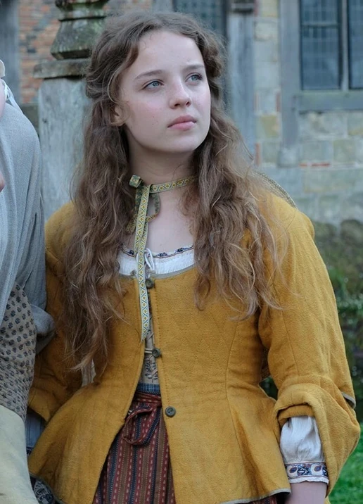 Roxy Trotter | DisneyPlus Wiki | Fandom