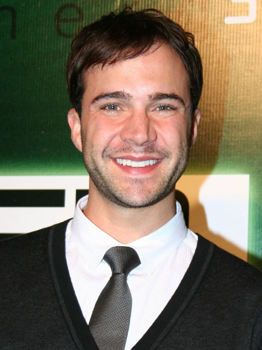Gil McKinney | Wiki Disney Princesas | Fandom
