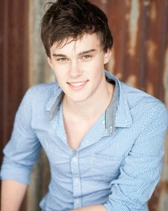 Mitchell Hope | Wiki Disney Princesas | Fandom