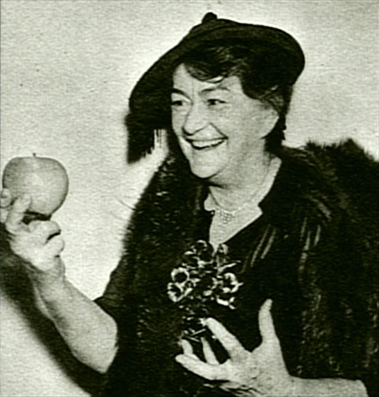 Lucille La Verne | Wiki Disney Princesas | Fandom