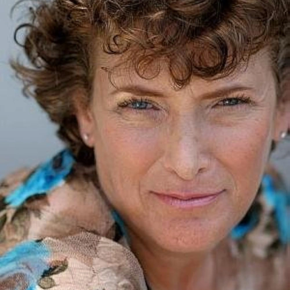 Noni White | Disney's The Hunchback of Notre Dame Wiki | Fandom