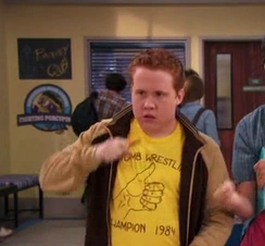 Artie Smalls | Wickedpedia | Fandom