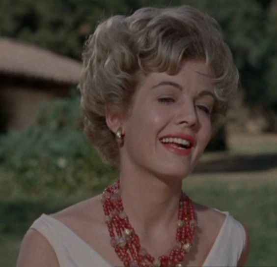 Vicky Robinson | Wickedpedia | Fandom