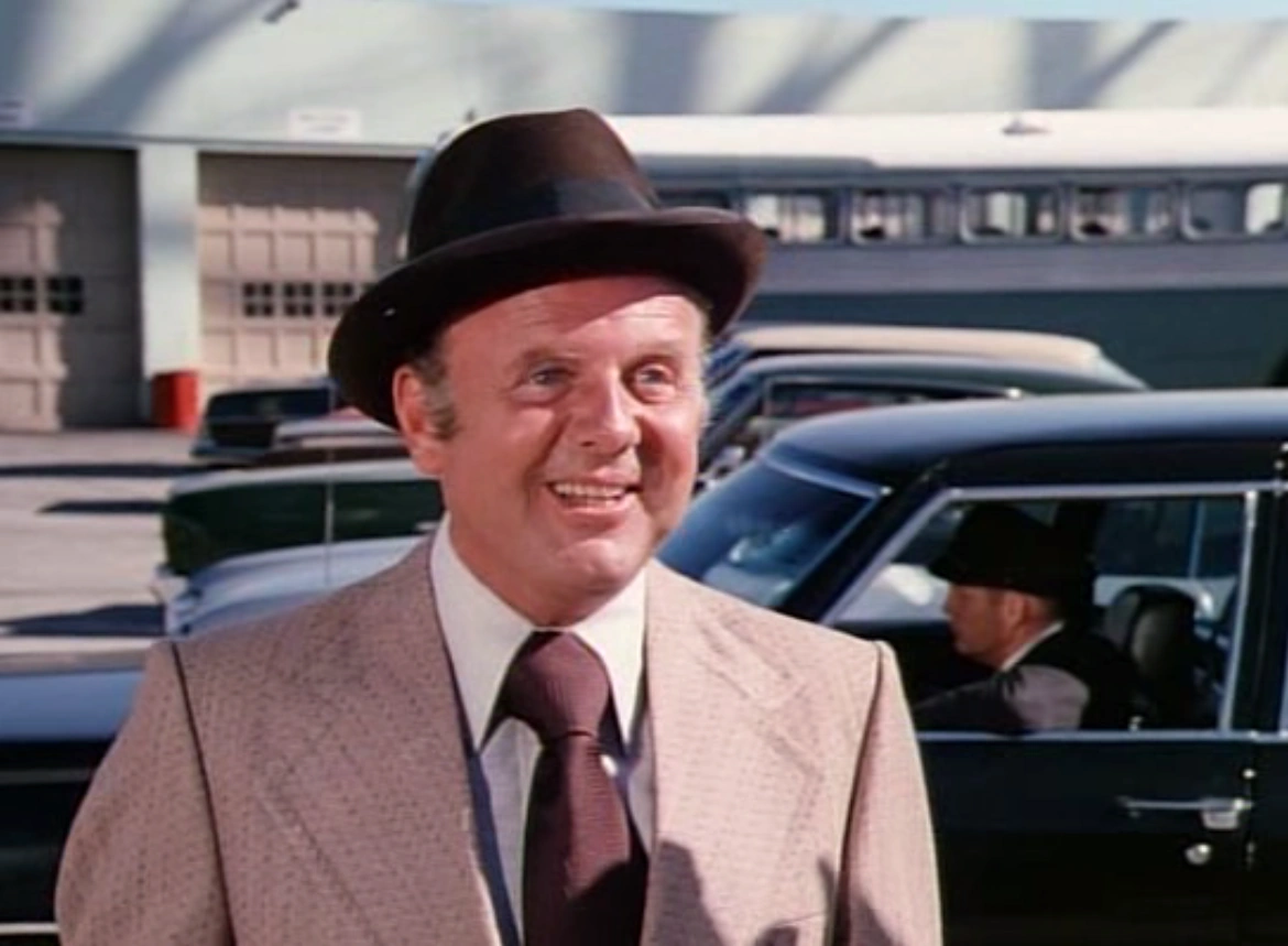 Harry Crumply | Wickedpedia | Fandom