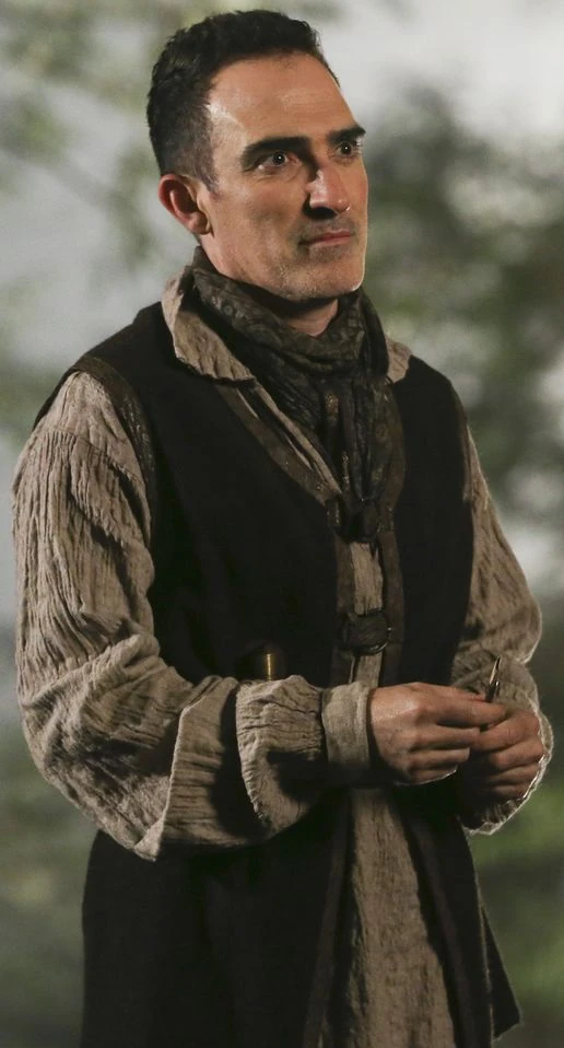 Isaac Heller | Wickedpedia | Fandom