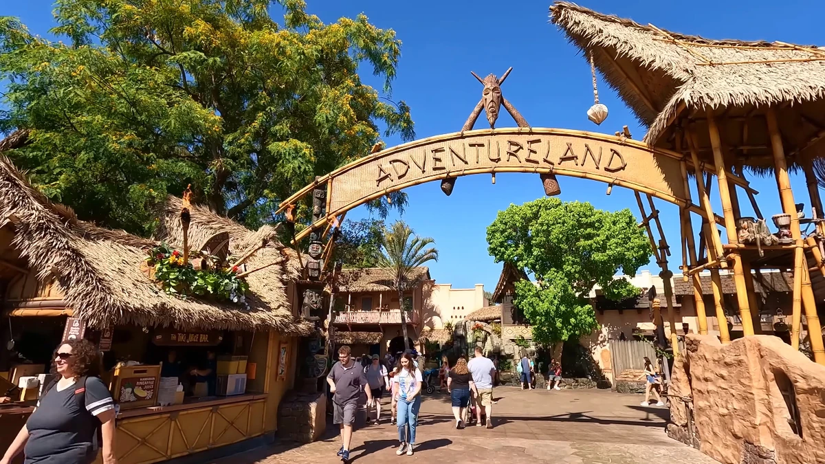 Adventureland (Disneyland) | Disney y Pixar | Fandom
