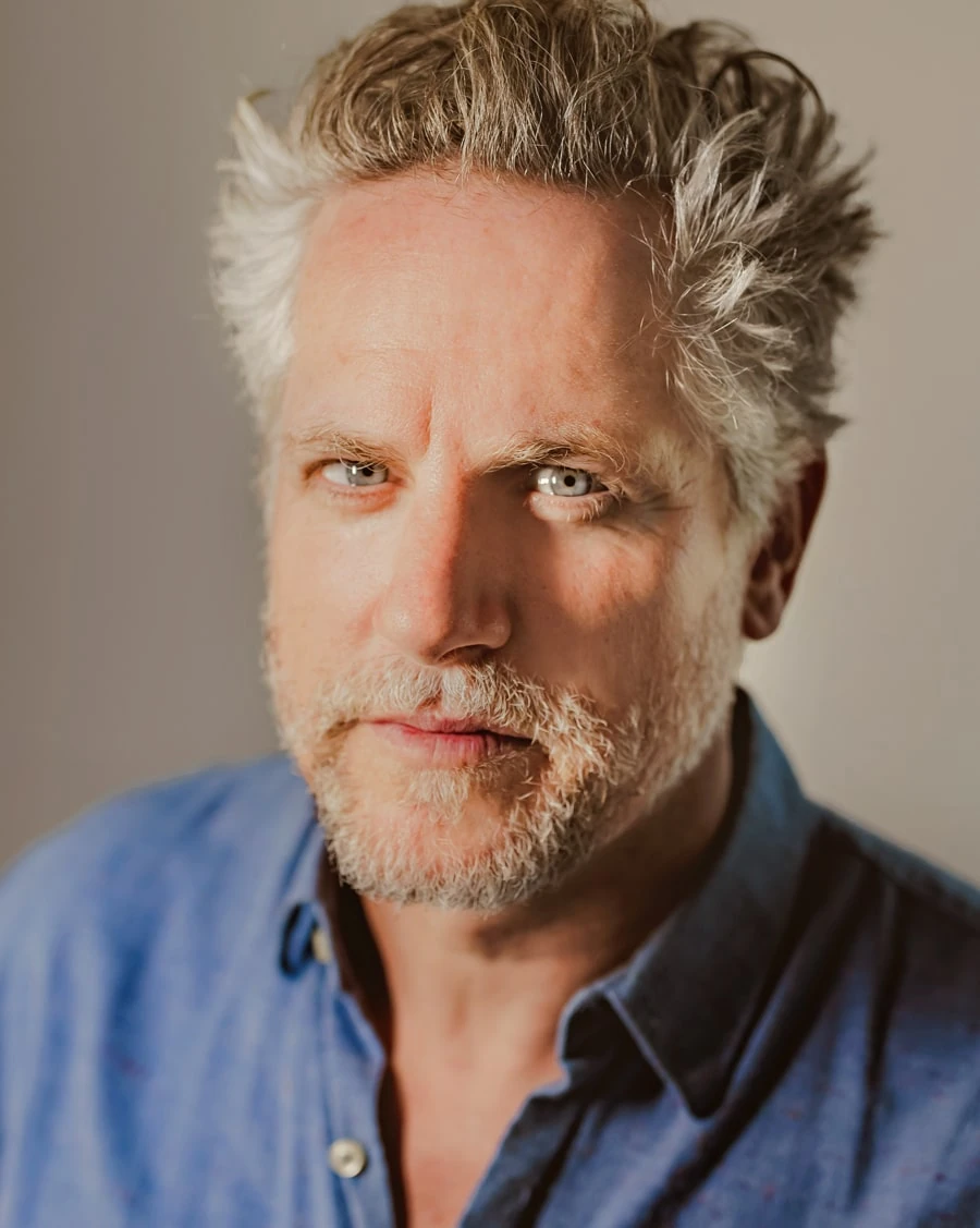 Jonno Roberts | Wiki Z-O-M-B-I-E-S | Fandom