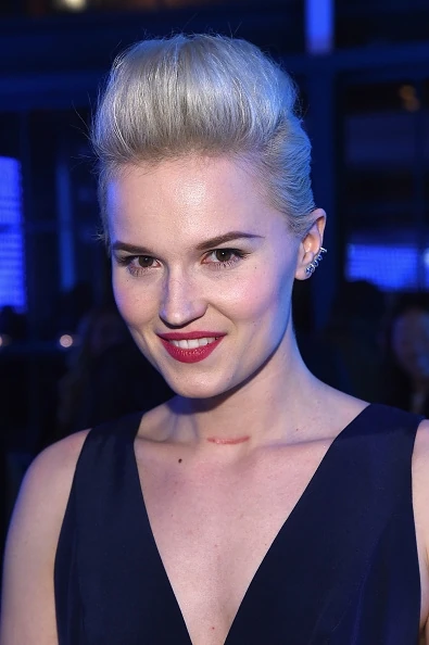 Veronica Roth | Wiki Divergente | Fandom