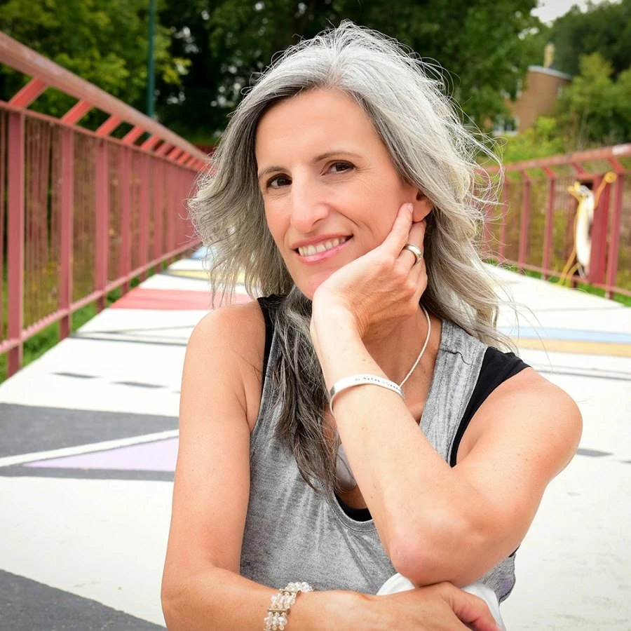 Silver Bella | DJ Data Wiki | Fandom