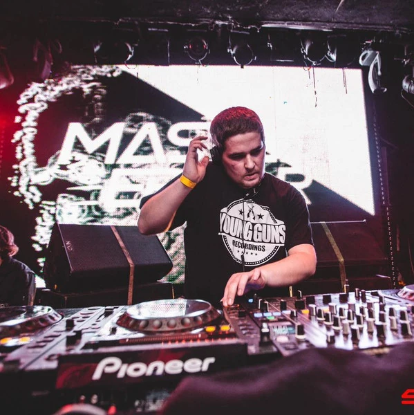 Master Error | Drum & Bass Wiki | Fandom