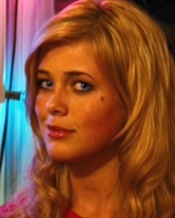 Rachel Lewis Comedian