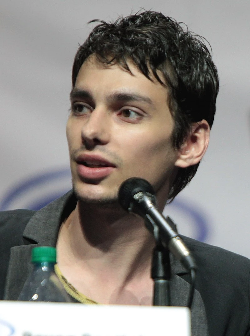 Devon Bostick | Diary of a Wimpy Kid Wiki | Fandom