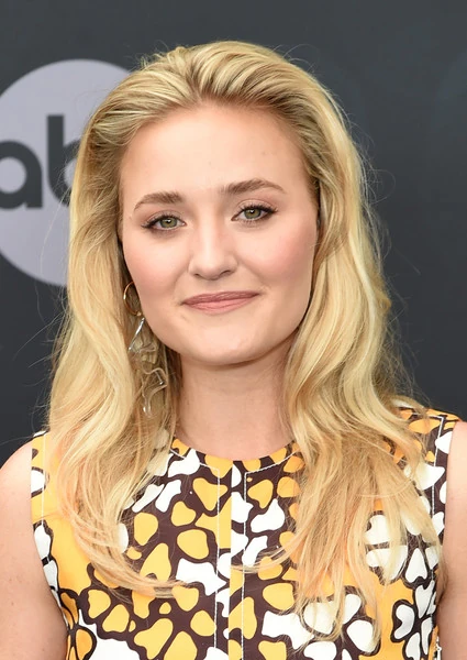 Amanda Michalka | Doblaje Wiki | Fandom