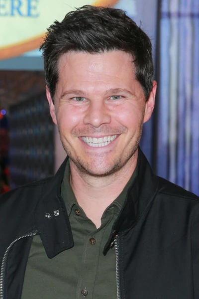 Ian Reed Kesler | Doblaje Wiki | Fandom