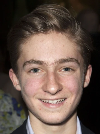 Laurence Belcher | Doblaje Wiki | Fandom