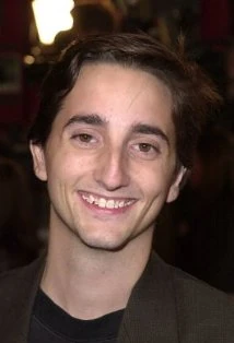 Charlie Korsmo | Doblaje Wiki | Fandom