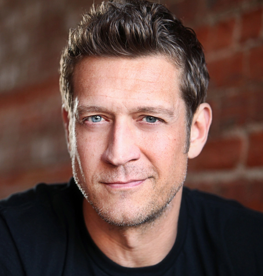 Robert Gant | Doblaje Wiki | Fandom