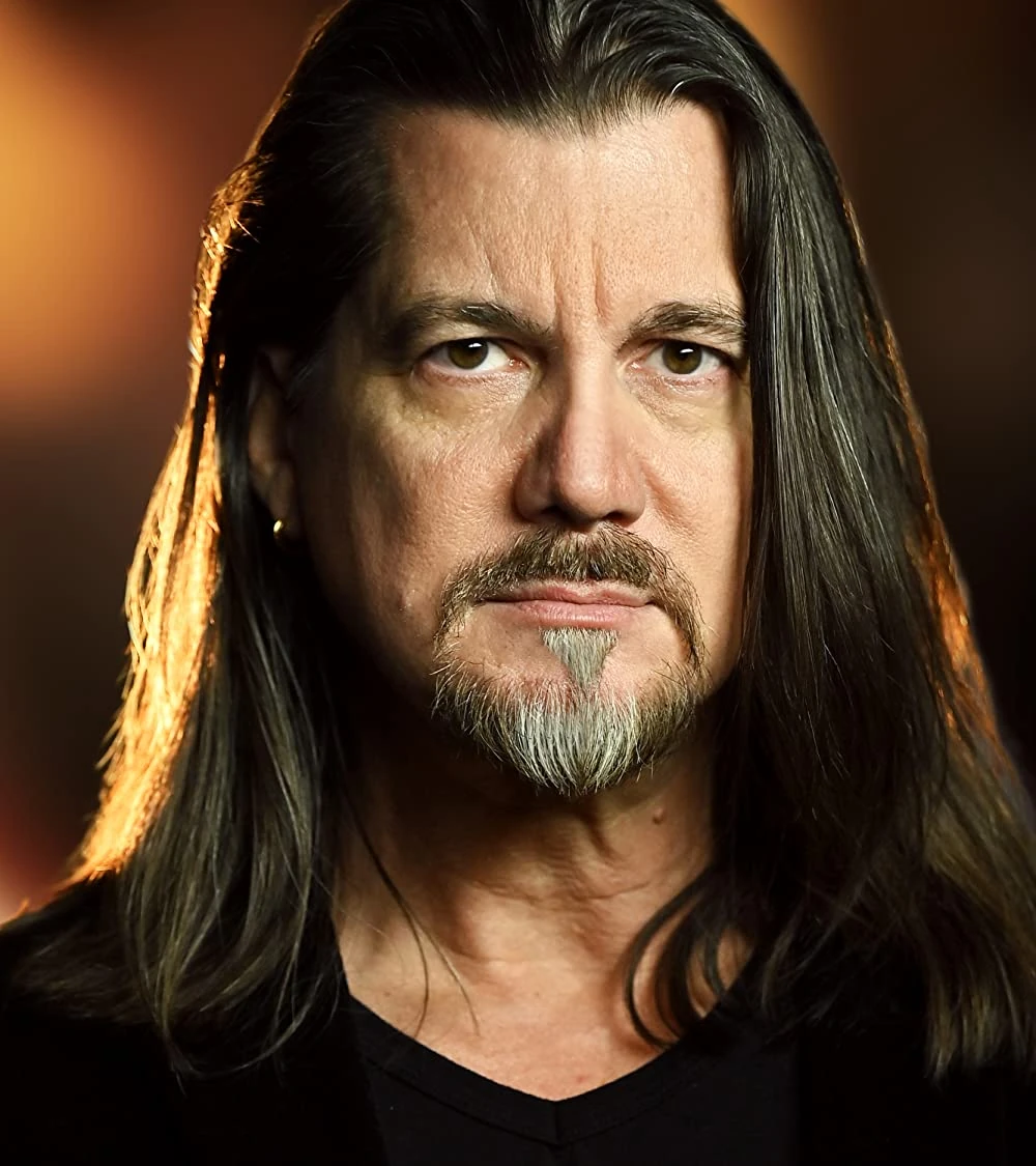 D.C. Douglas | Doblaje Wiki | Fandom