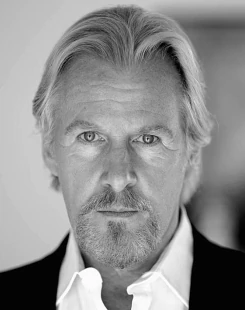 David Robb | Doblaje Wiki | Fandom