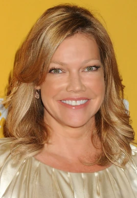 Stacey Travis | Doblaje Wiki | Fandom