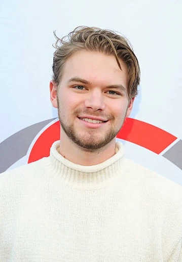 Kenton Duty | Doblaje Wiki | Fandom