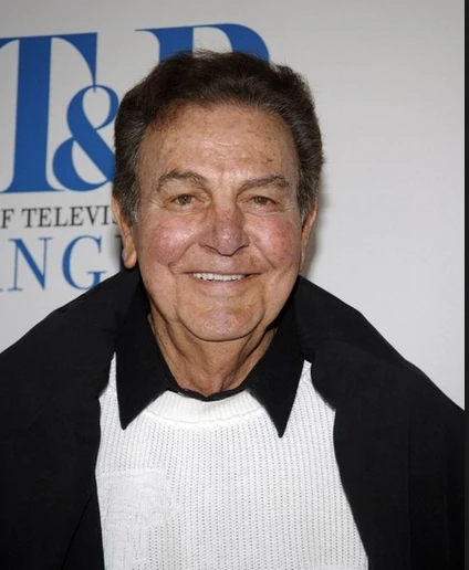 Mike Connors | Doblaje Wiki | Fandom