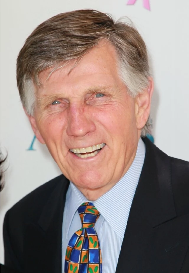 Gary Collins | Doblaje Wiki | Fandom