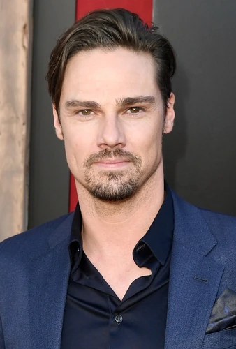 Jay Ryan | Doblaje Wiki | Fandom