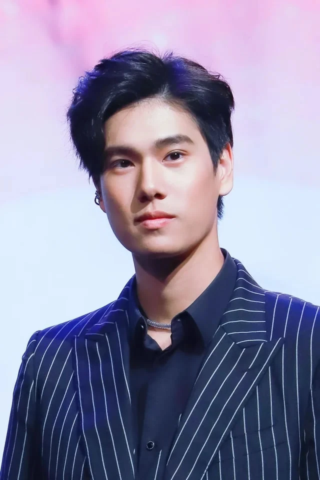 Phuwin Tangsakyuen | Doblaje Wiki | Fandom