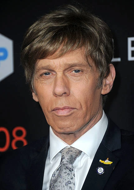 Mackenzie Gray | Doblaje Wiki | Fandom