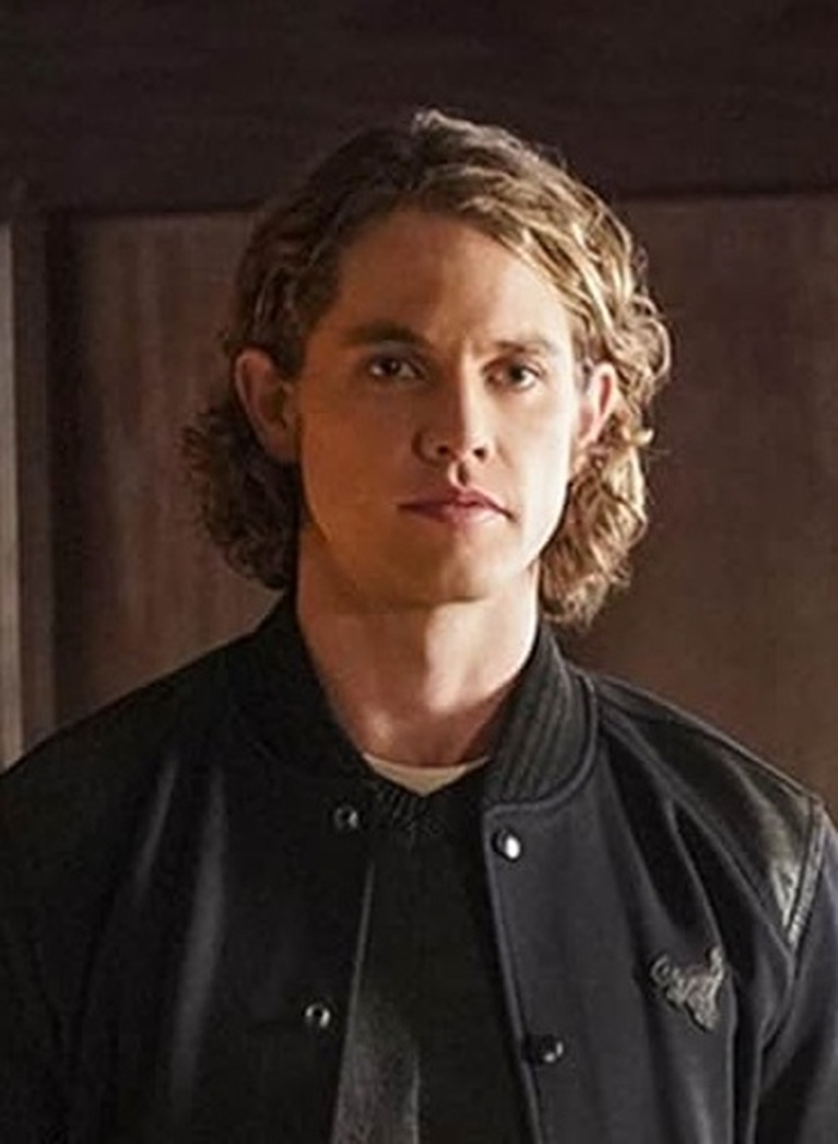 Roman Sienna | Doblaje Wiki | Fandom