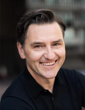 Lee Ross | Doblaje Wiki | Fandom