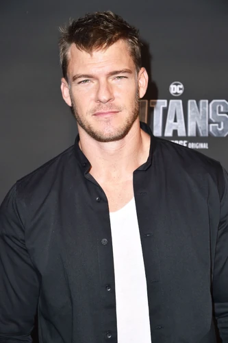 Alan Ritchson | Doblaje Wiki | Fandom