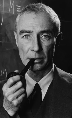 Robert Oppenheimer | Doblaje Wiki | Fandom